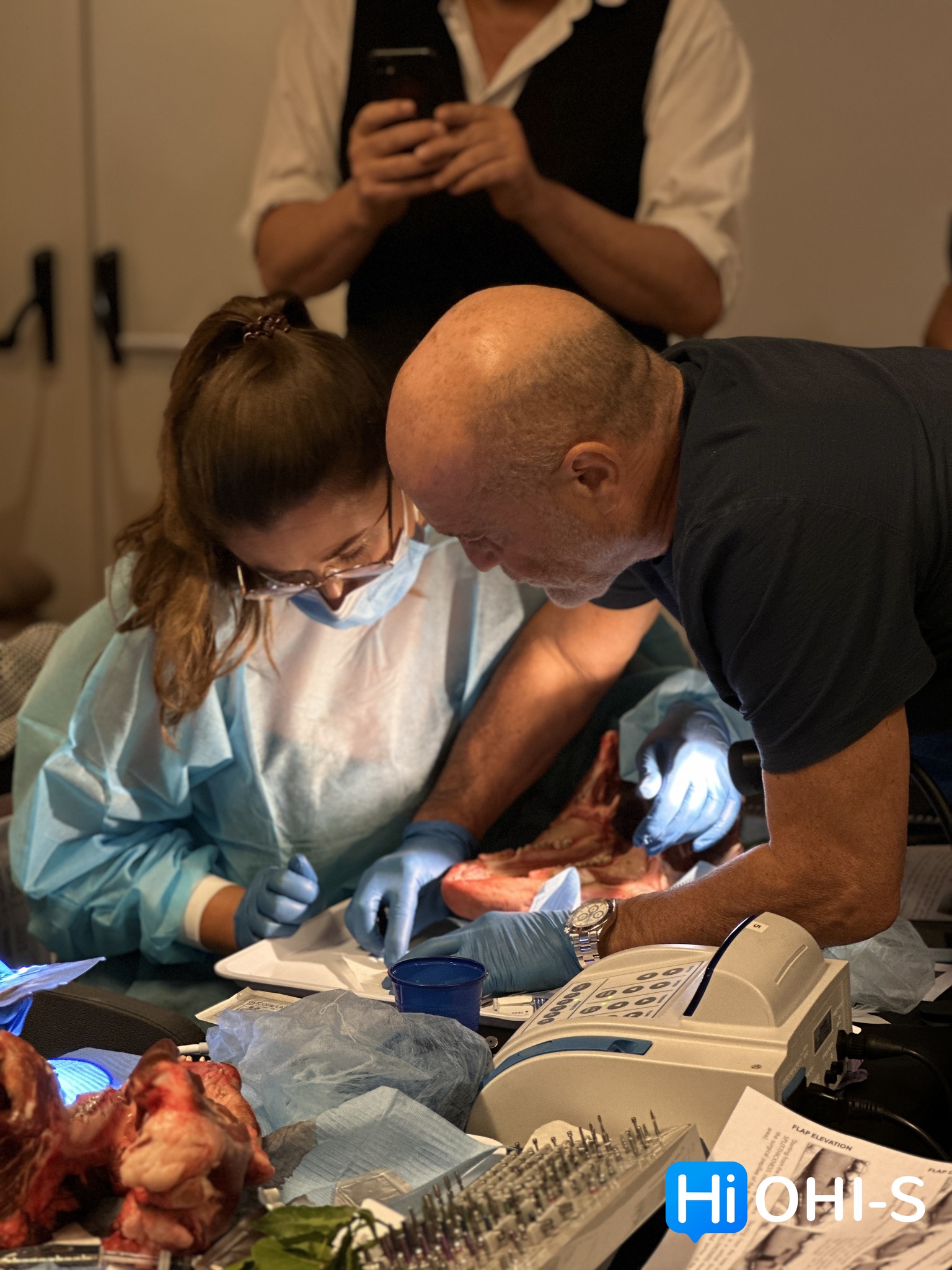 Reconstructive periodontal and plastic surgery in the aesthetic zone ...