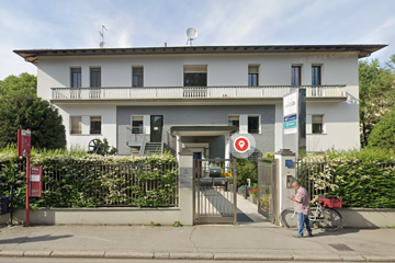 Reconstructive periodontal and plastic surgery in the aesthetic zone ...